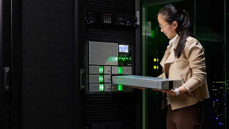 Đơn vị phân phối và lắp đặt Bộ lưu điện UPS uy tín ở Thành Phố Hồ Chí ...